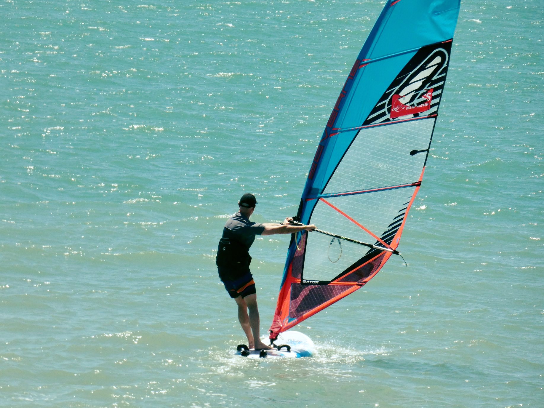 Mui Ne Windsurfing Holidays | Mui Ne Windsurf Holiday